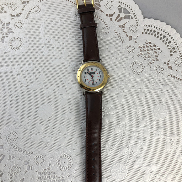 Levi's | Accessories | Vintage Brittania Levi Strauss Brown Strap Watch ...